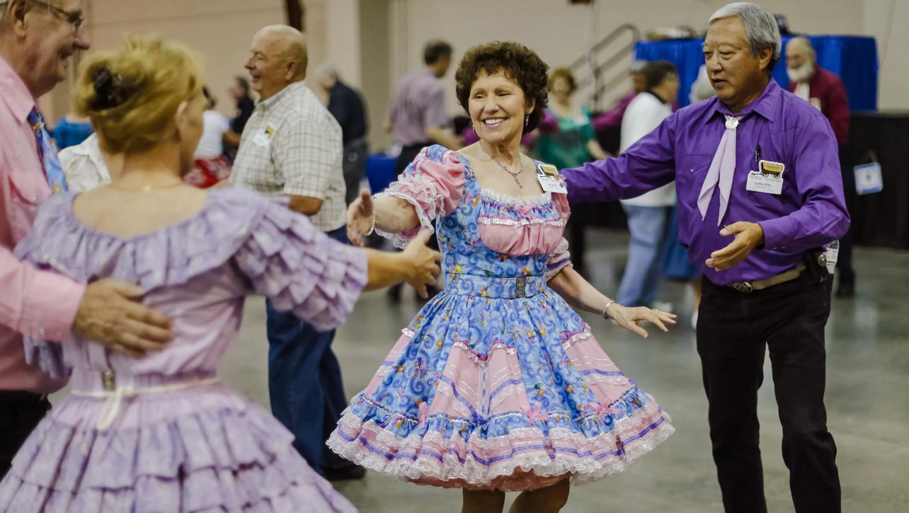 The Five Count Learns To Square Dance... - The Five Count